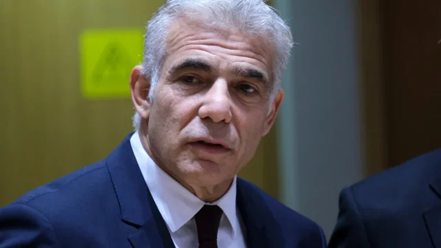 בלינקן במהלך פגישה עם לפיד מודאגים מהמצב בישראל ערוץ 2000